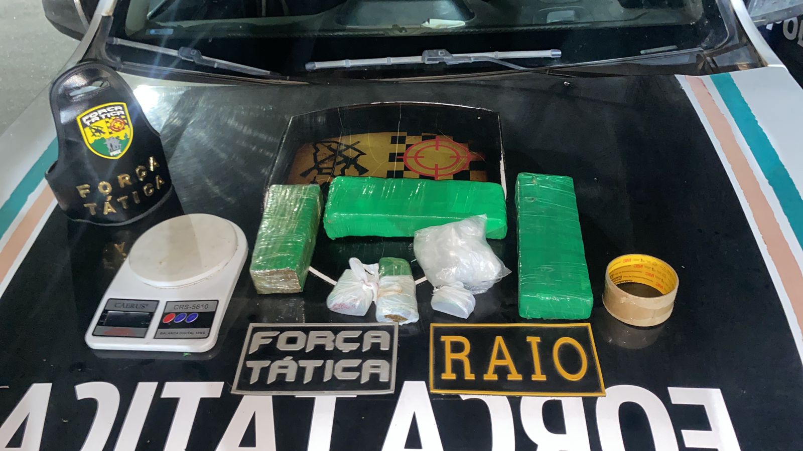 Raio e Força Tatica realizam apreensão de drogas na cidade de Crateús ...