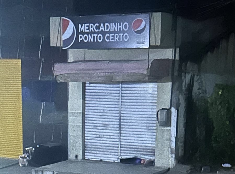 Elementos arrombam comércio na cidade de Crateús – Blog Tony Sales